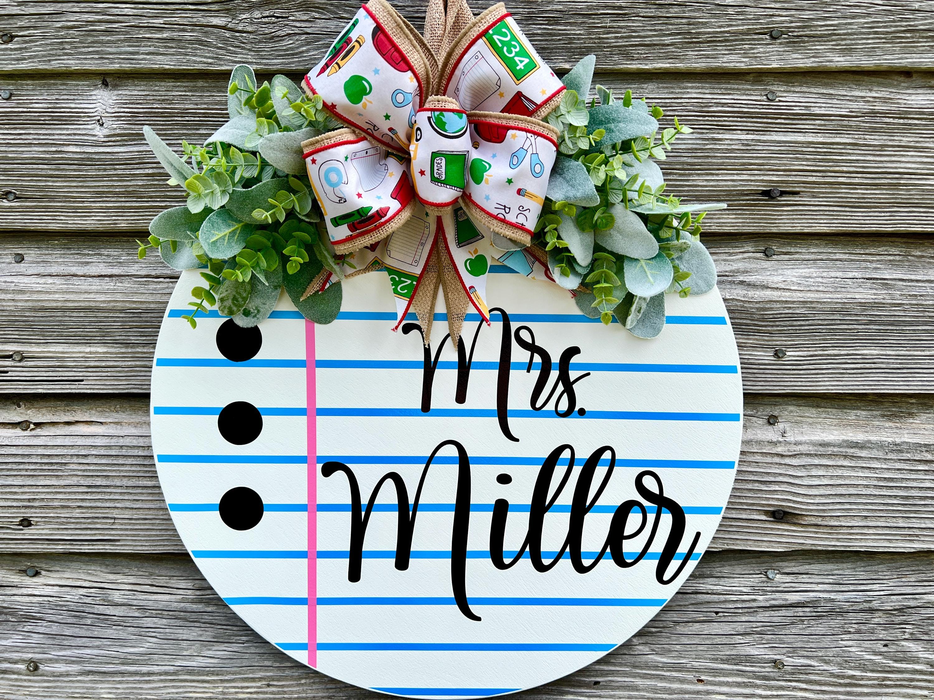 Teacher Name Door Hanger | Teacher Wreath | Classroom Door Hanger ...