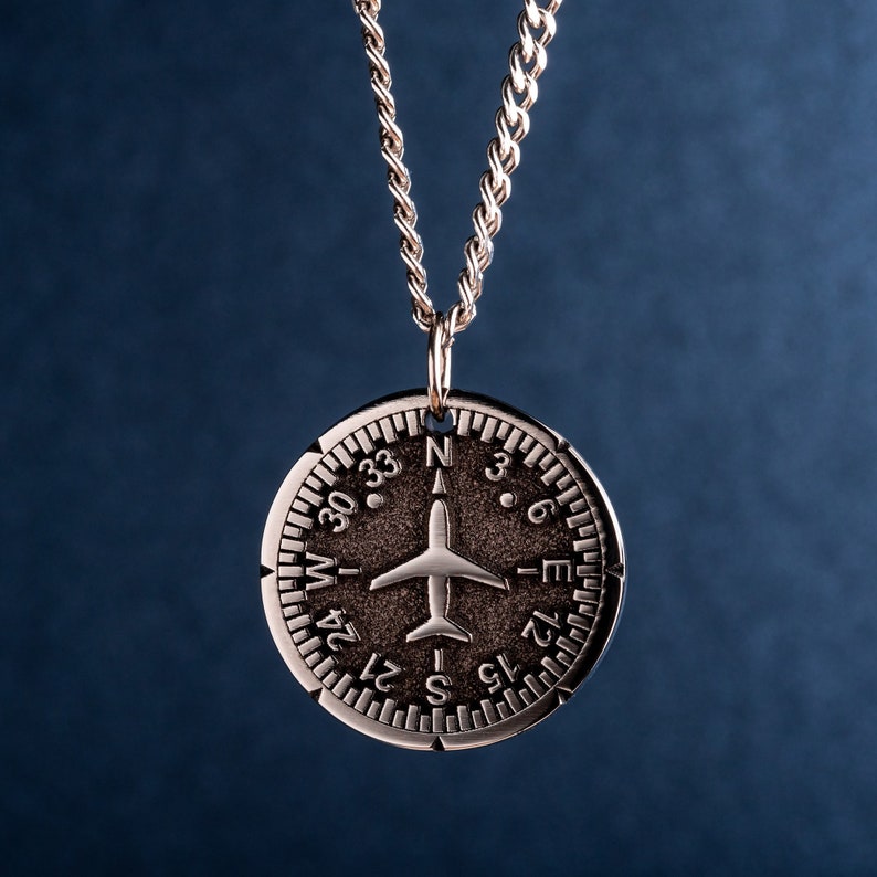 Aircraft Cabin Crew Necklace Flight Attendant Pendant Airplane Heading ...