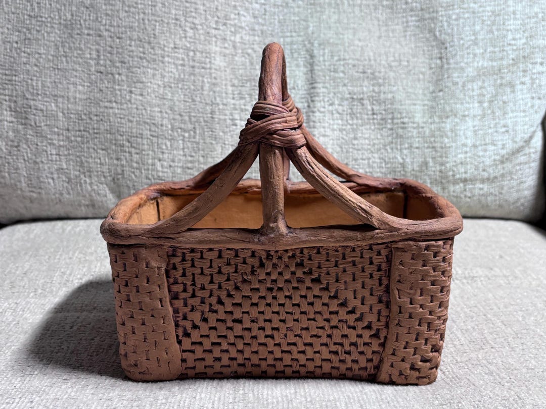 David Heger Terracotta Pottery Basket W/basketweave Texture and Top ...