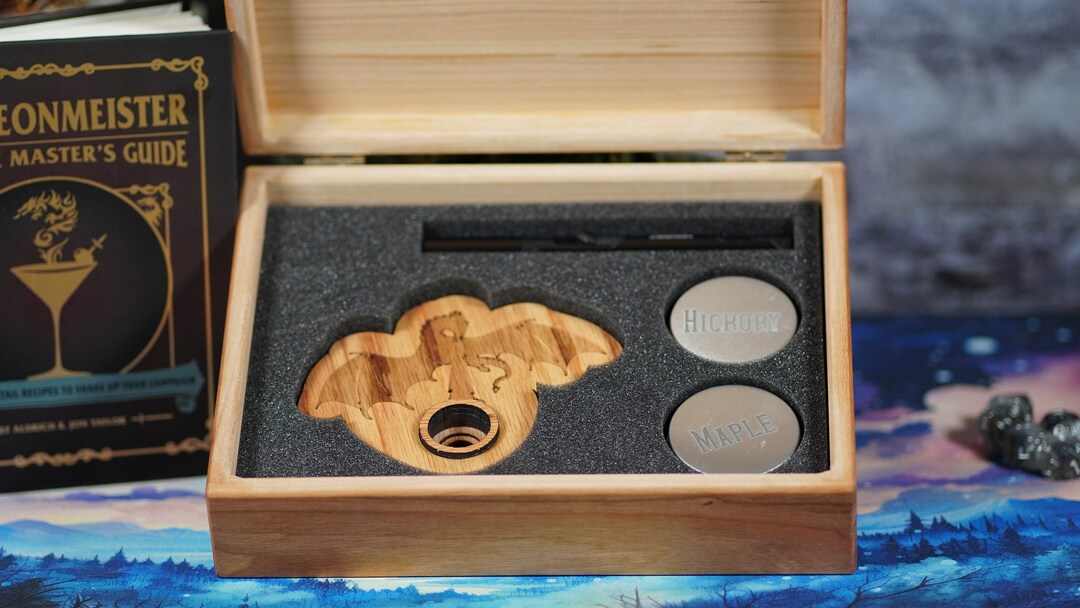 Personalized Dnd Cocktail Kit, Oak Walnut Smoker , DM Gift Set, Whiskey ...