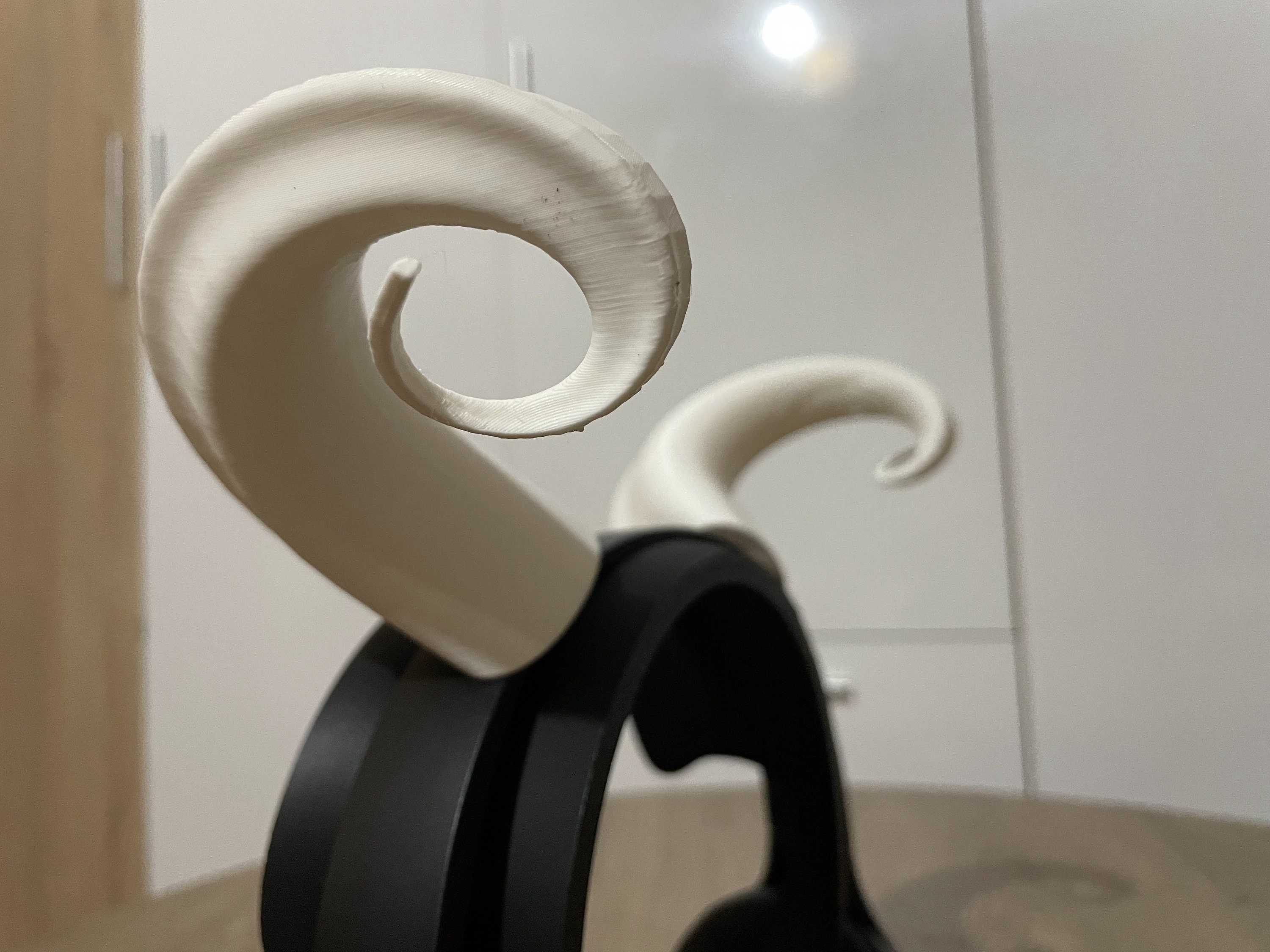 Curved Goat HORN for Headphones Demon Devil Witch Cosplay Devil Horn ...