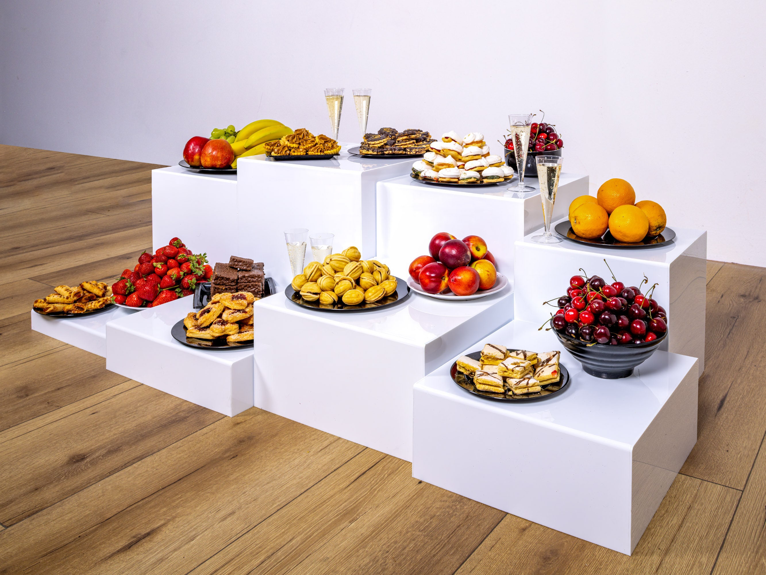 Buffet Food Presentation