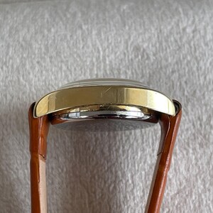Elegant 1960's Vintage Swiss 17 Jewels Ladies Wristwatch Pallas Eppo ...