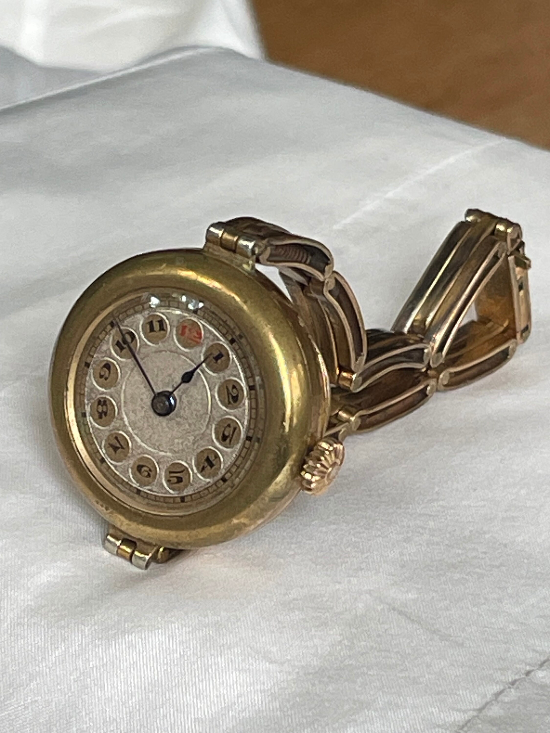 Elegant 1920s Vintage Swiss Made Ladies Wristwatch Gold Color Case With ...