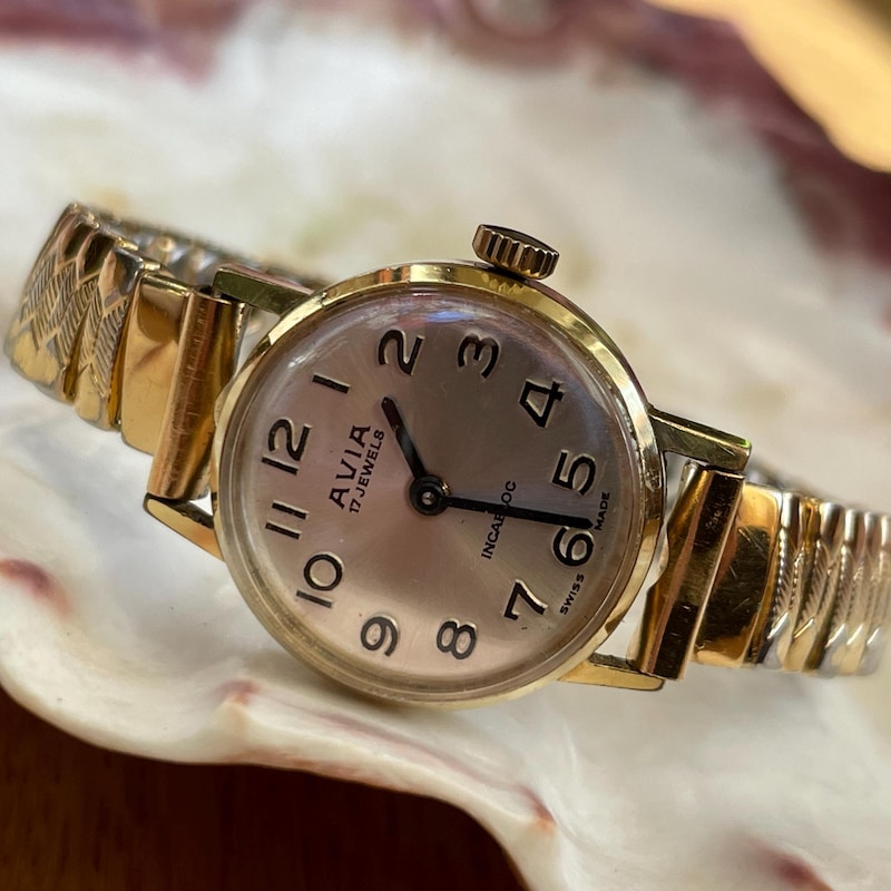 Avia Vintage Watch - Etsy UK