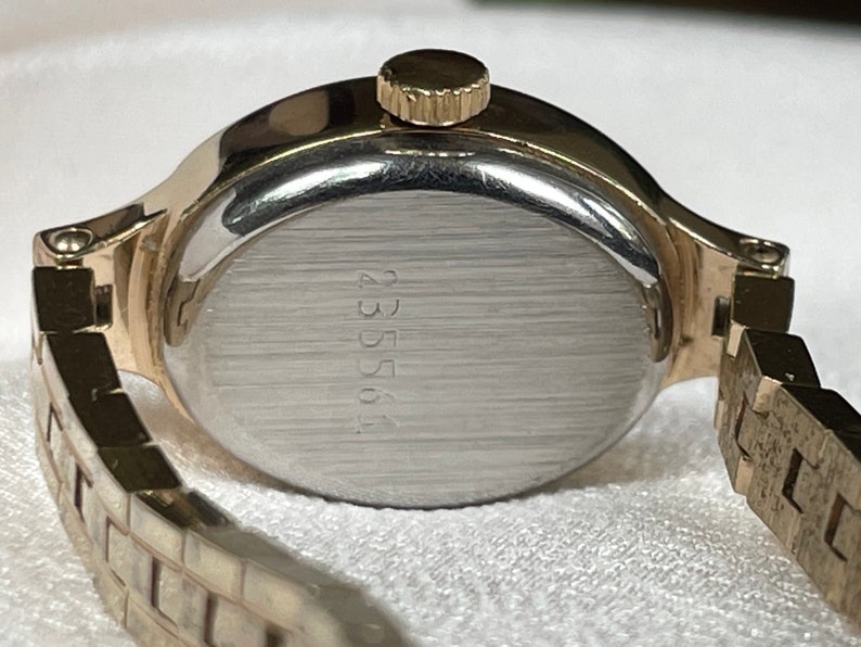Vintage 1970 Small Women's Dress Wristwatch Chaika, Retro Ladies ...