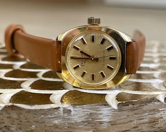 Elegant 1960's Vintage Swiss 17 Jewels Gold Plated Ladies Wristwatch ...