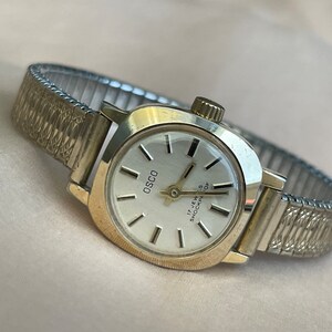 Elegant 1960 Vintage German 17 Jewels Ladies Wristwatch Osco Golden ...