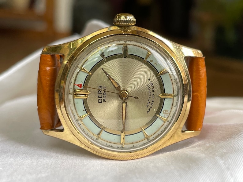 Gorgeous 1960 Vintage Swiss Ladies Wristwatch Berg Parat Golden Color ...