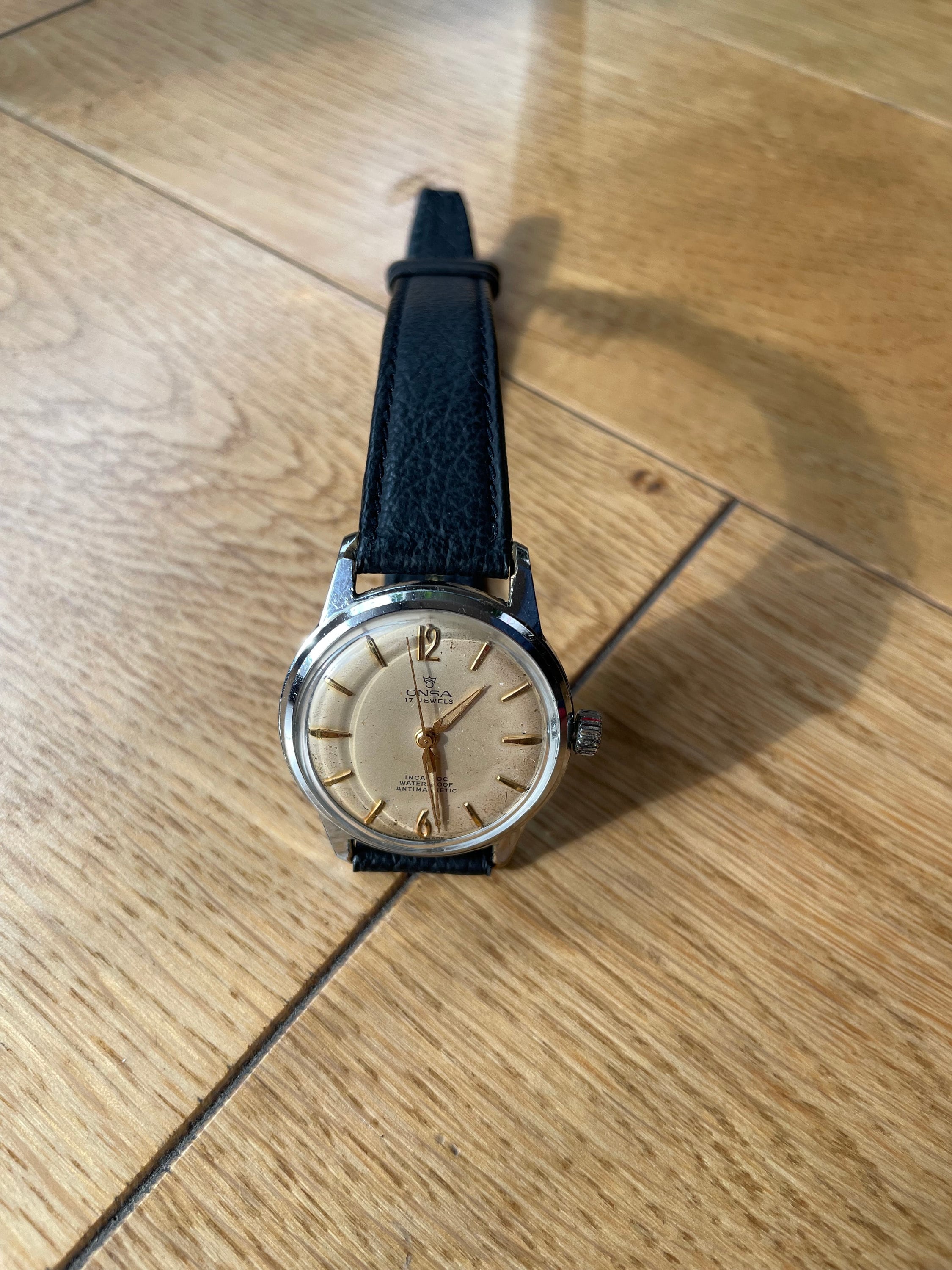 Vintage 1960's Swiss Mechanical Men's Wristwatch Onsa, Men's Swiss ...
