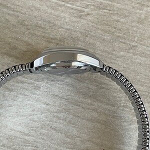 Elegant 1960 Vintage German 15 Jewels Ladies Wristwatch Osco Silver ...