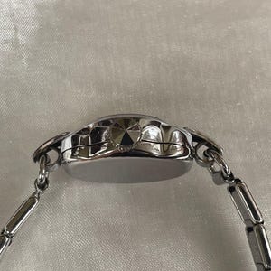 Rare 1960’s Vintage Swiss Ladies Dress Watch Kered Silver Color With ...