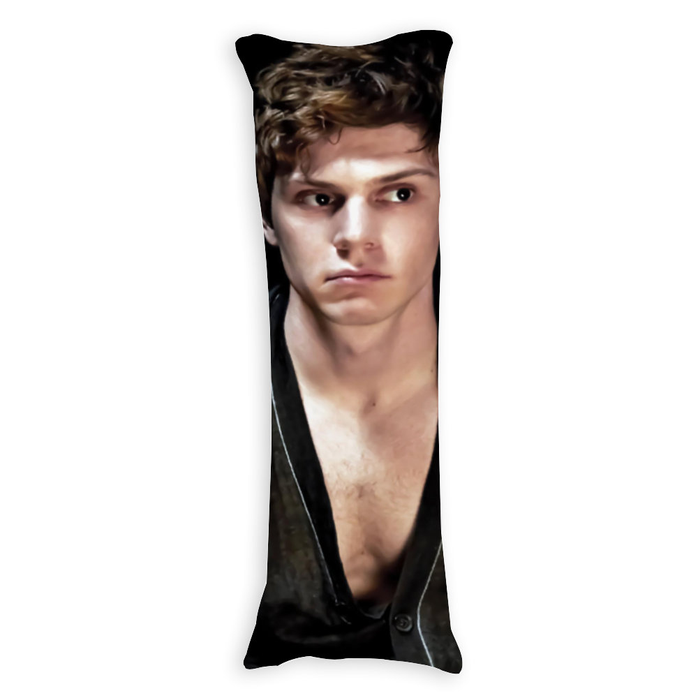 Evan Peters Body
