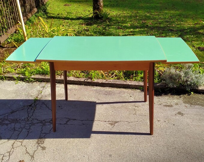 Vintage Green Formica Table/ 1960s/ Italy/ Kitchen Table/ Extendable ...