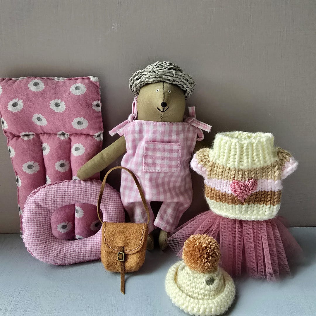 Soft and Snuggly 14cm/5,5in Teddy Bears - Available in Both Boy and ...