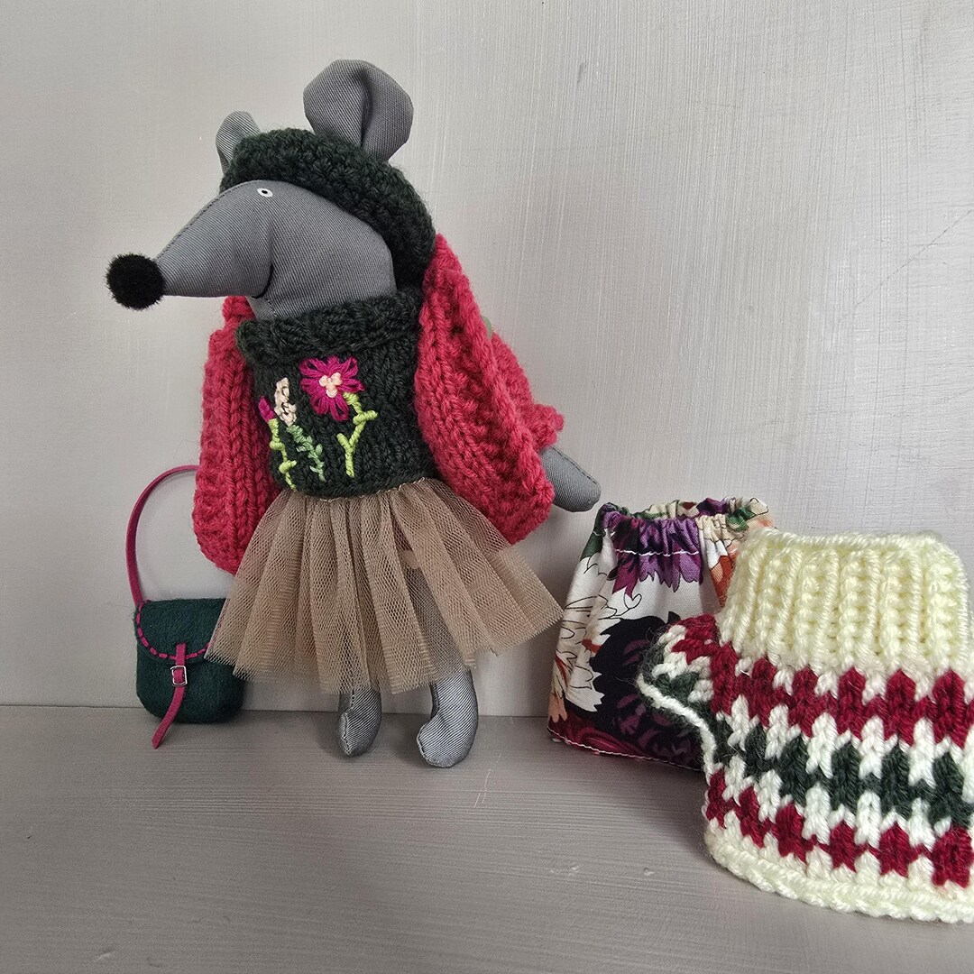 Soft and Snuggly 14cm/5,5in Mouse - Etsy