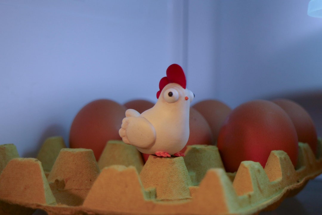 Amiga Gallina De Escritorio! Animal De Granja Divertido - Desk Friend ...