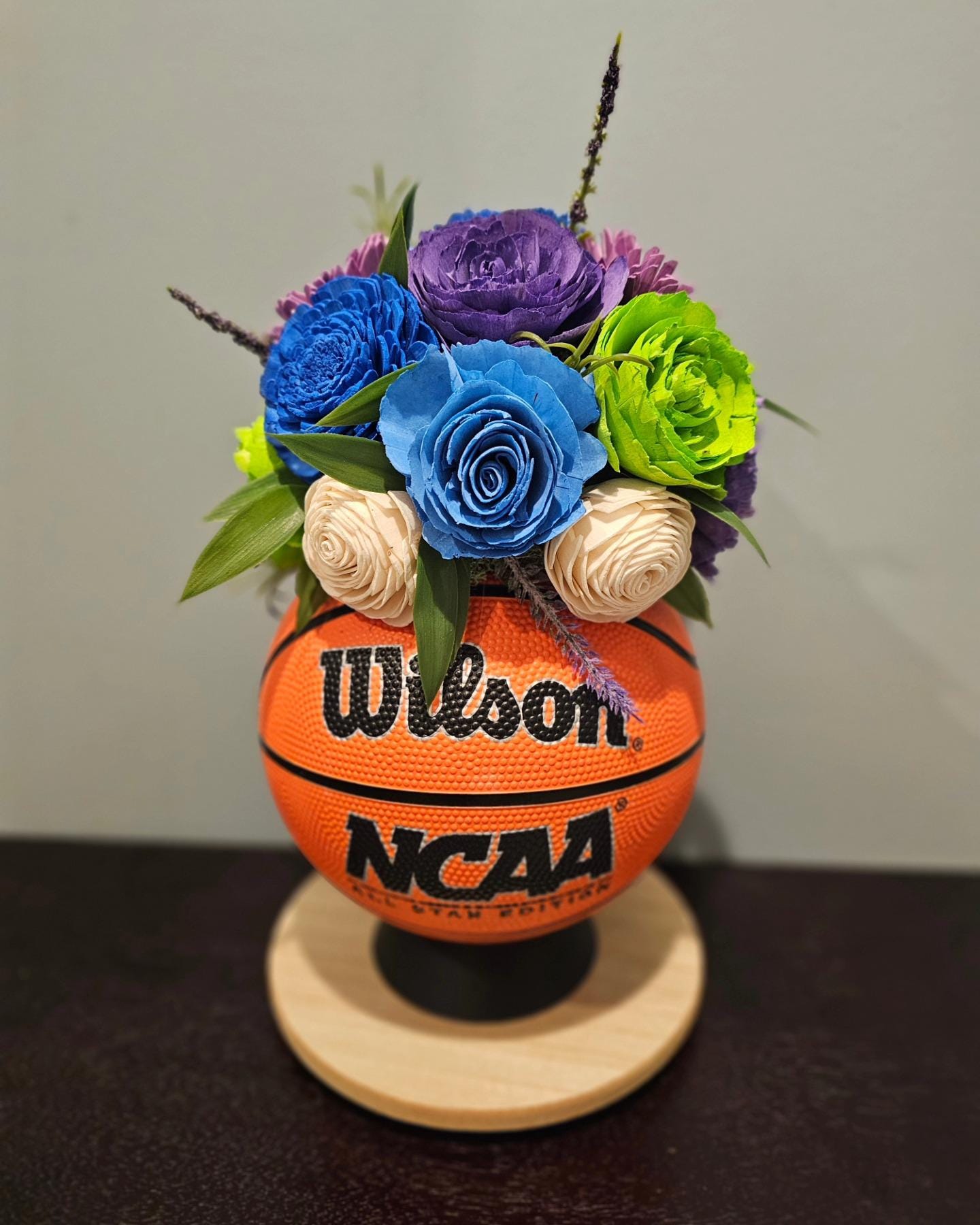 Basketball Wood Flower Arrangement – Unique Sports-inspired Floral ...