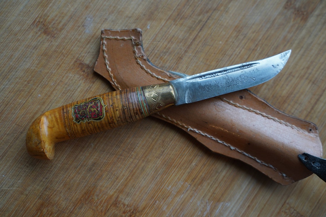 Iisakki Järvenpää Coat of Arms Puukko - Etsy
