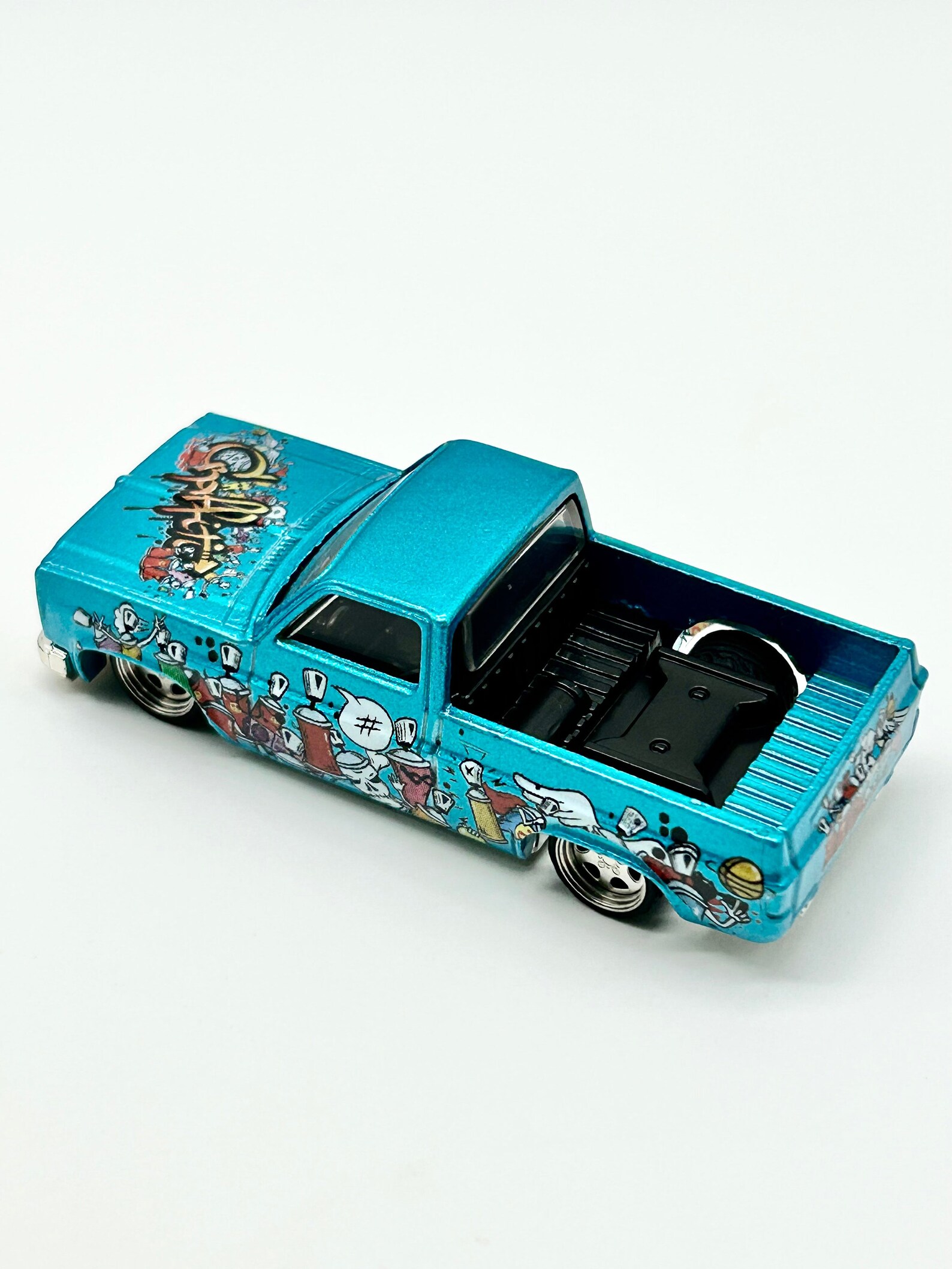 Fully Custom 83 Chevy Silverado graffiti Themed With Ac Custon ...