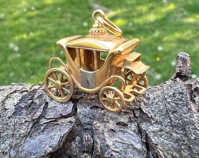Gold Chariot Charm, Gold Chariot Pendant, Stagecoach Charm - Etsy