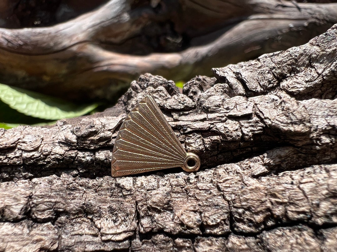 Hand Fan Charm, Gold Hand Fan, Gold Fan Charm, Mini Fan Charm - Etsy
