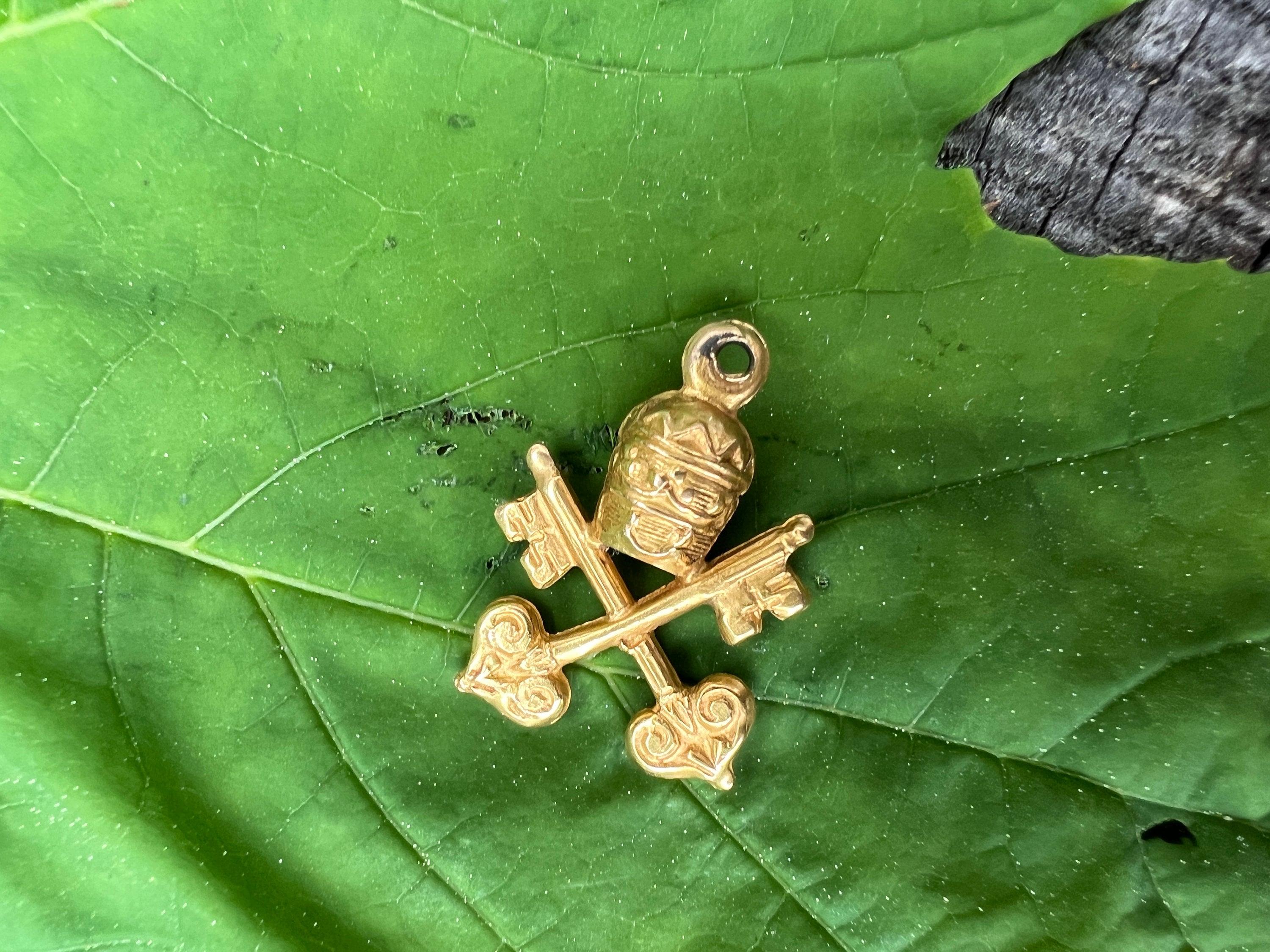 Vatican Keys Charm, Coat of Arms Charm, Vatican City Charm, Vatican ...