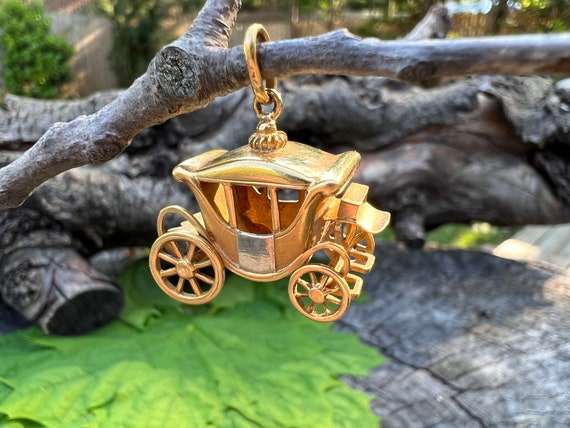 Gold Chariot Charm, Gold Chariot Pendant, Stagecoach … - Gem