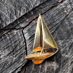 Gold Sailboat Charm, Sailboat Charm, Gold Boat Charm, Nautical Charm - Etsy
