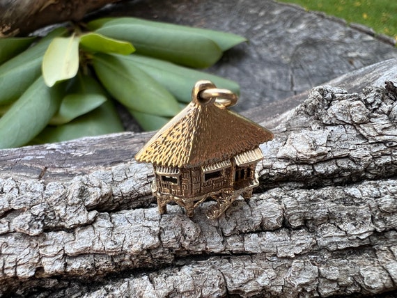 Stilt House Charm, Beach House Charm, Tropical House … - Gem