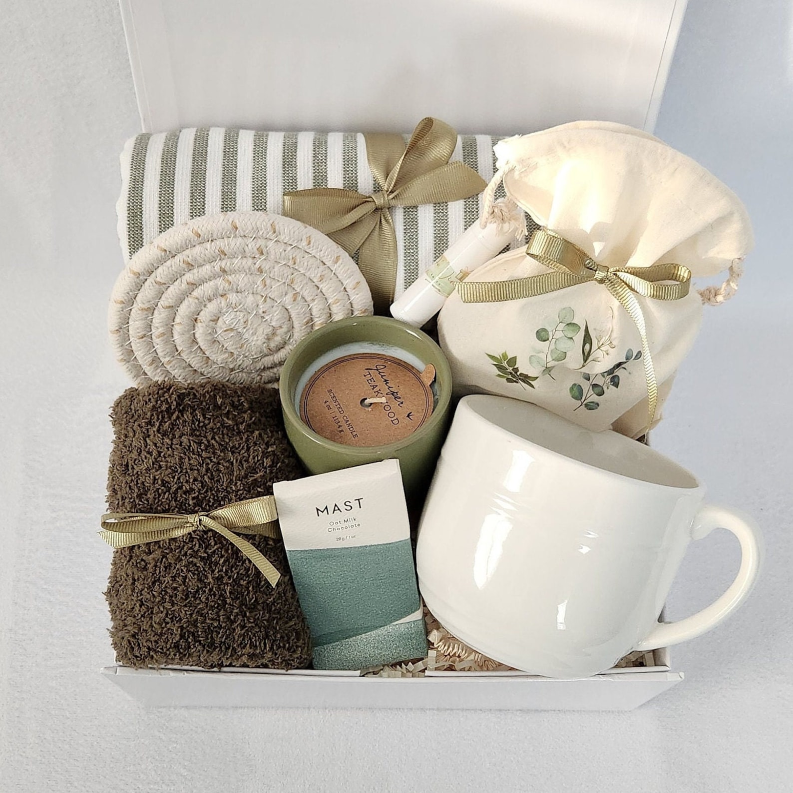 Hygge Gift Box Cozy, Gift Box With Blanket, Gift Basket for Girlfriend ...