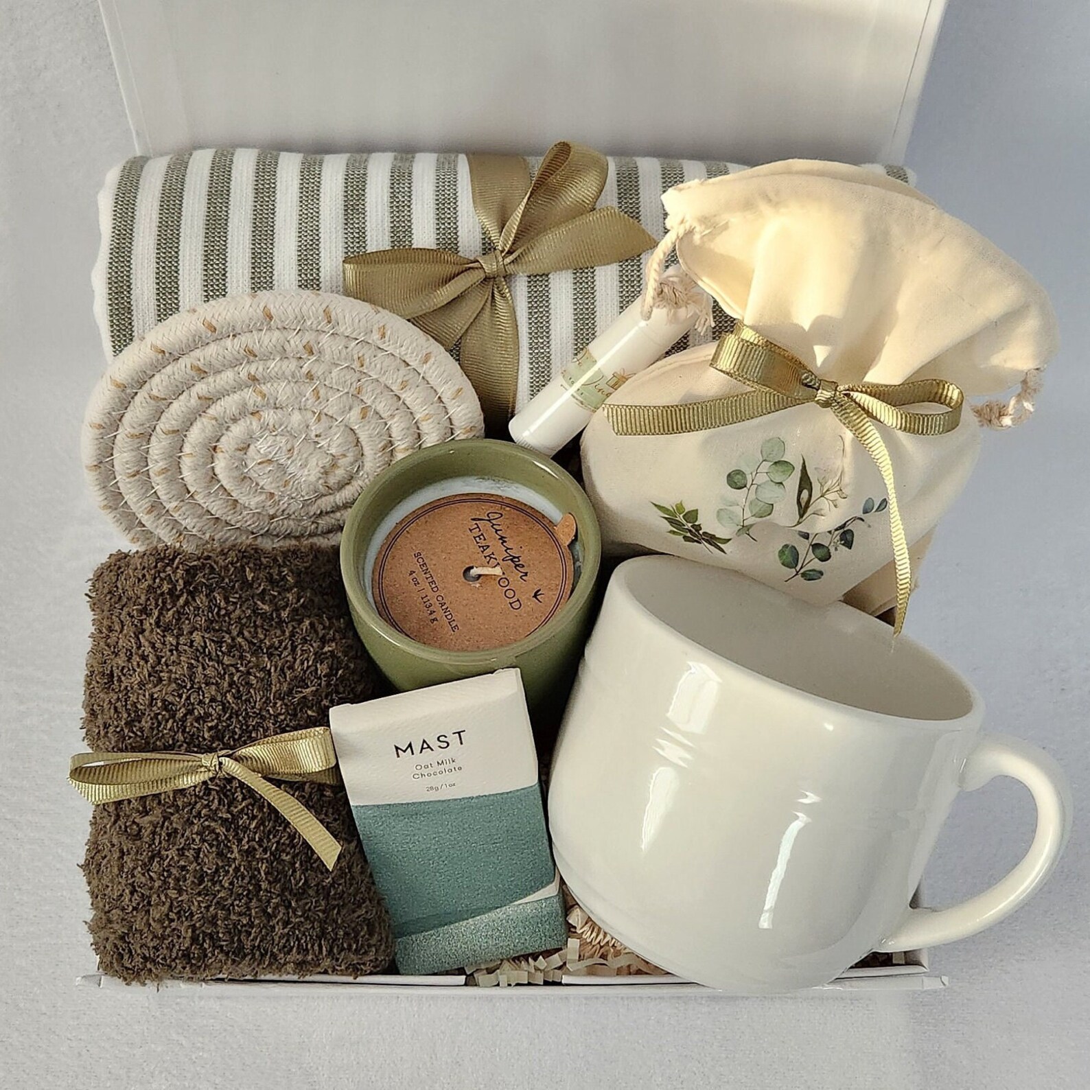 Hygge Gift Box Cozy, Gift Box With Blanket, Gift Basket for Girlfriend ...