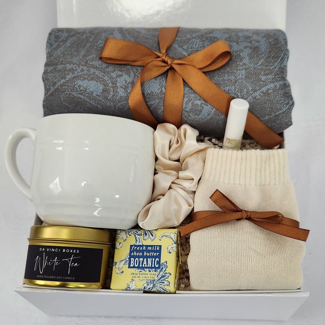 Hug in a Box, Encouragement Gift, Mom Gift Set, Thinking of You Box ...