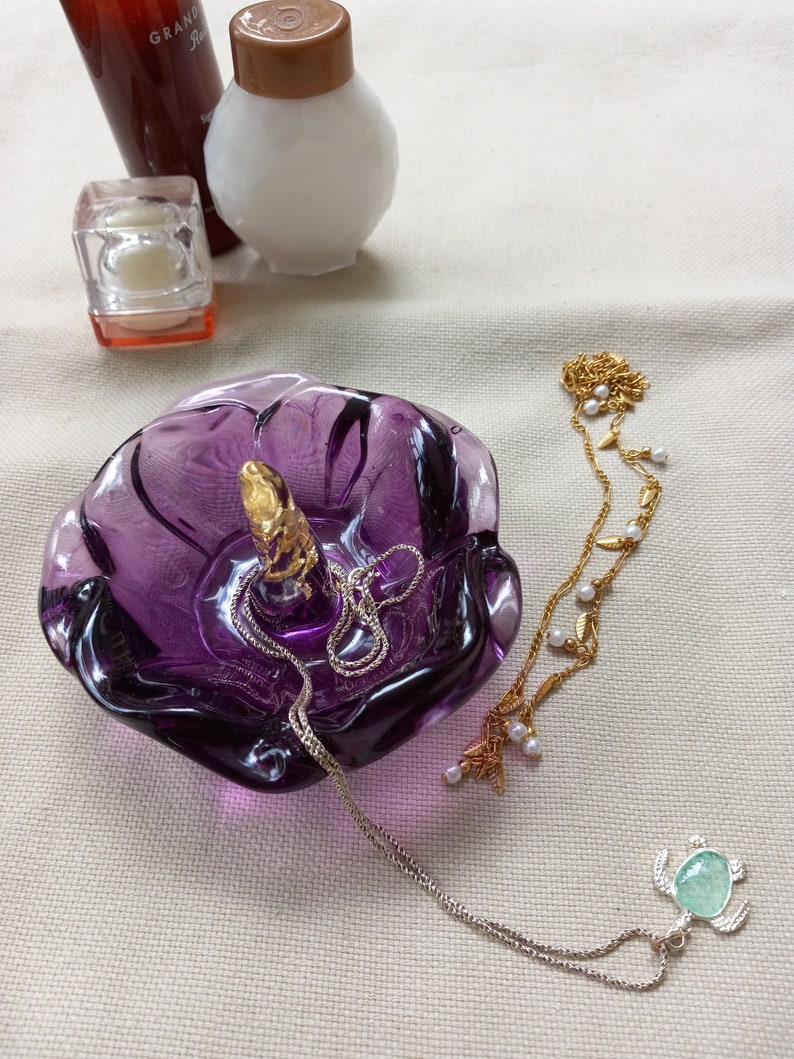 Resin Flower Ring Jewelry Holder - Etsy