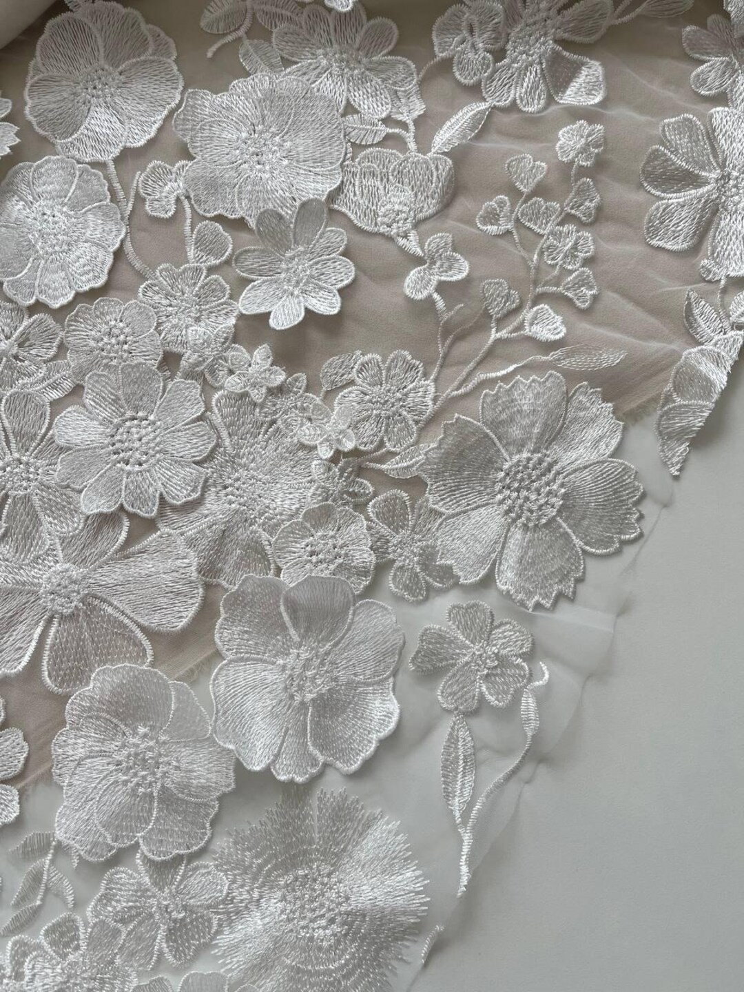 Wedding Lace in Off-white Color With 3D Flowers in Various Sizes. Lace ...