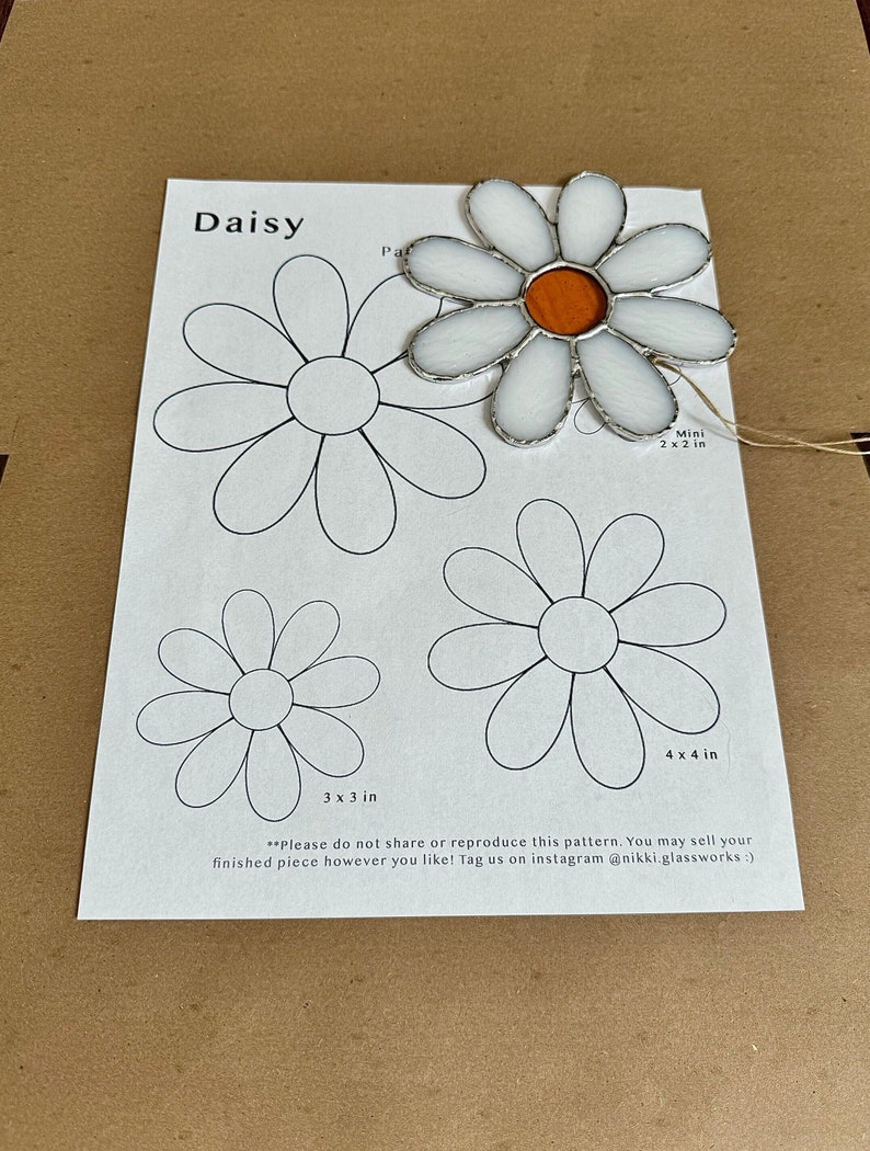 Daisy PATTERN | Commercial Pattern | Stained Glass Pattern | Digital ...