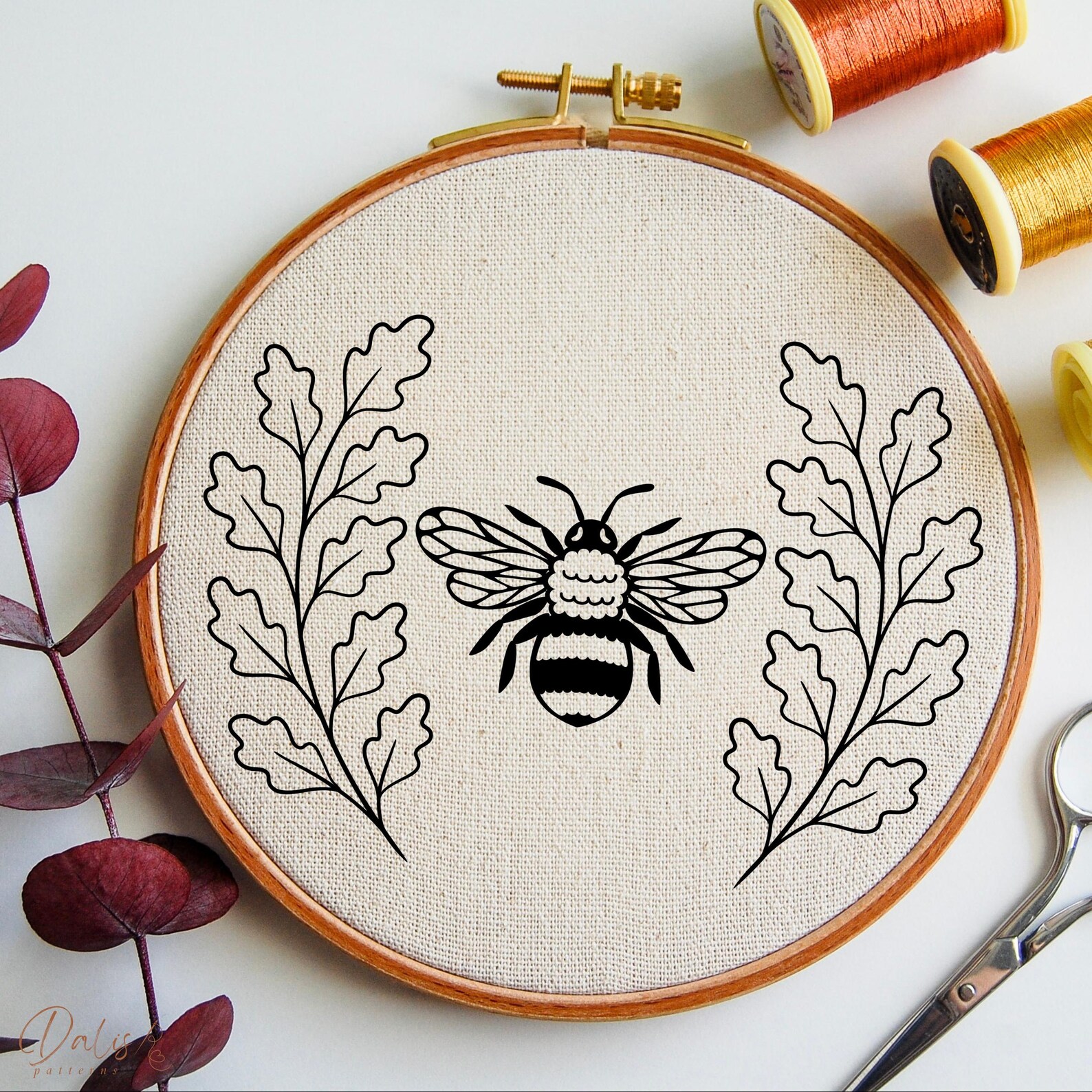 Bees and Leaves Embroidery PDF Pattern Template, Animal Hand Stitching ...