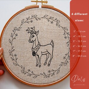 Christmas Reindeer Hand Embroidery Design, Christmas Wreath Embroidery ...