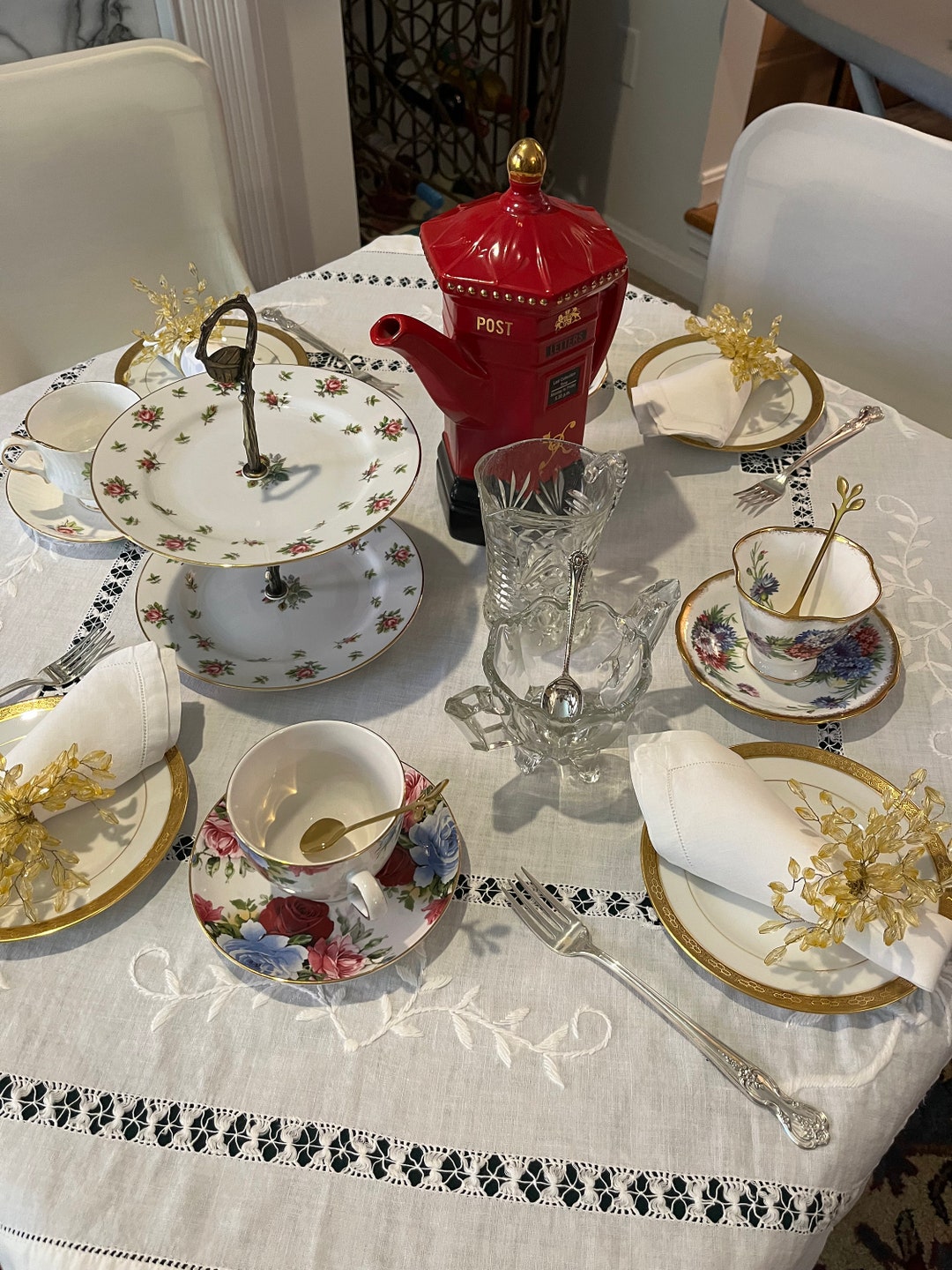 English Tea Party for 4 With Vintage Linens - Etsy