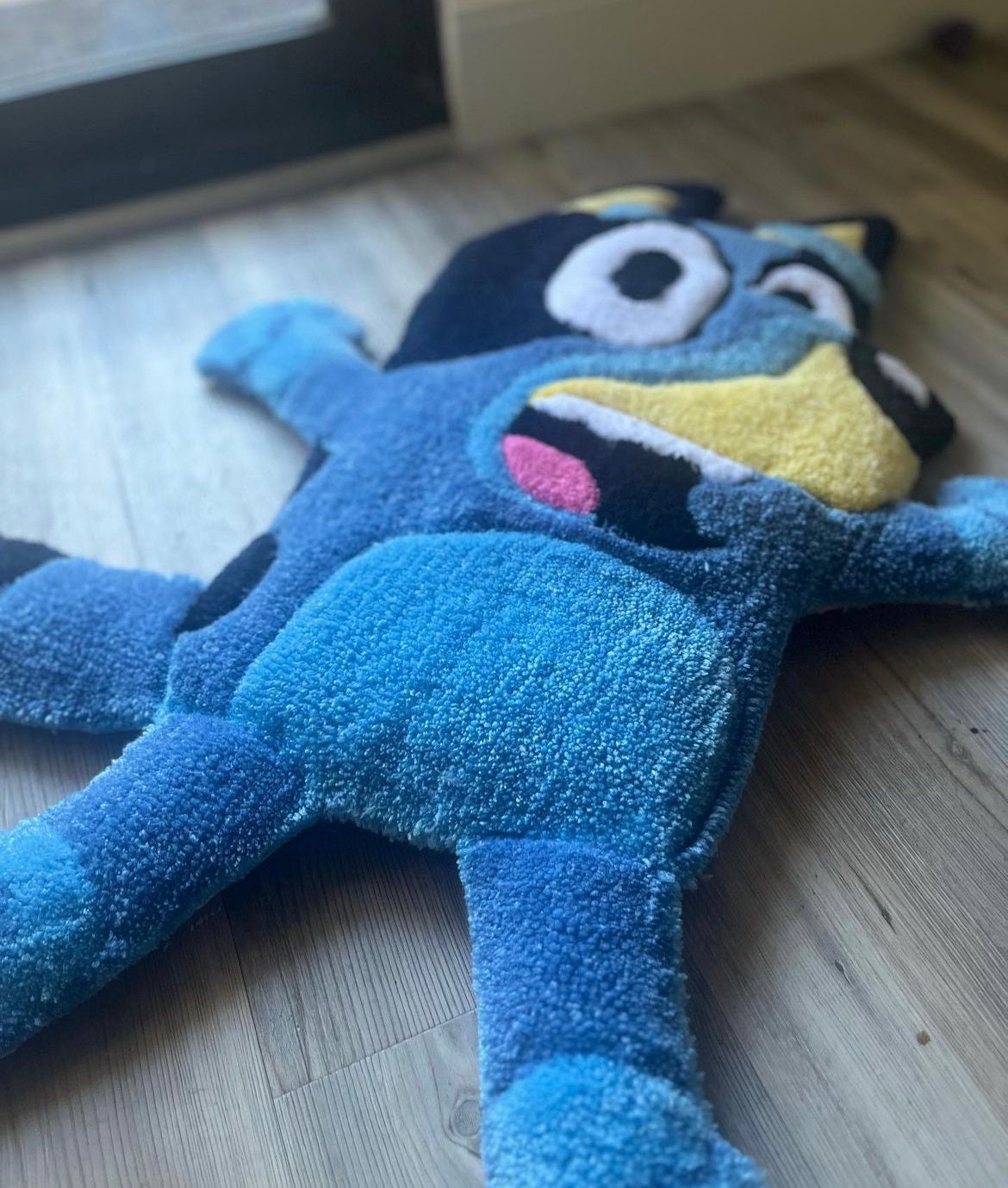 BLUEY Bluey Heeler Accent Character Rug - Etsy Israel