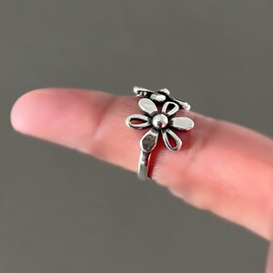 Flower Ring for Her Silver Flowers Ring for Women Adjustable Rings Two ...