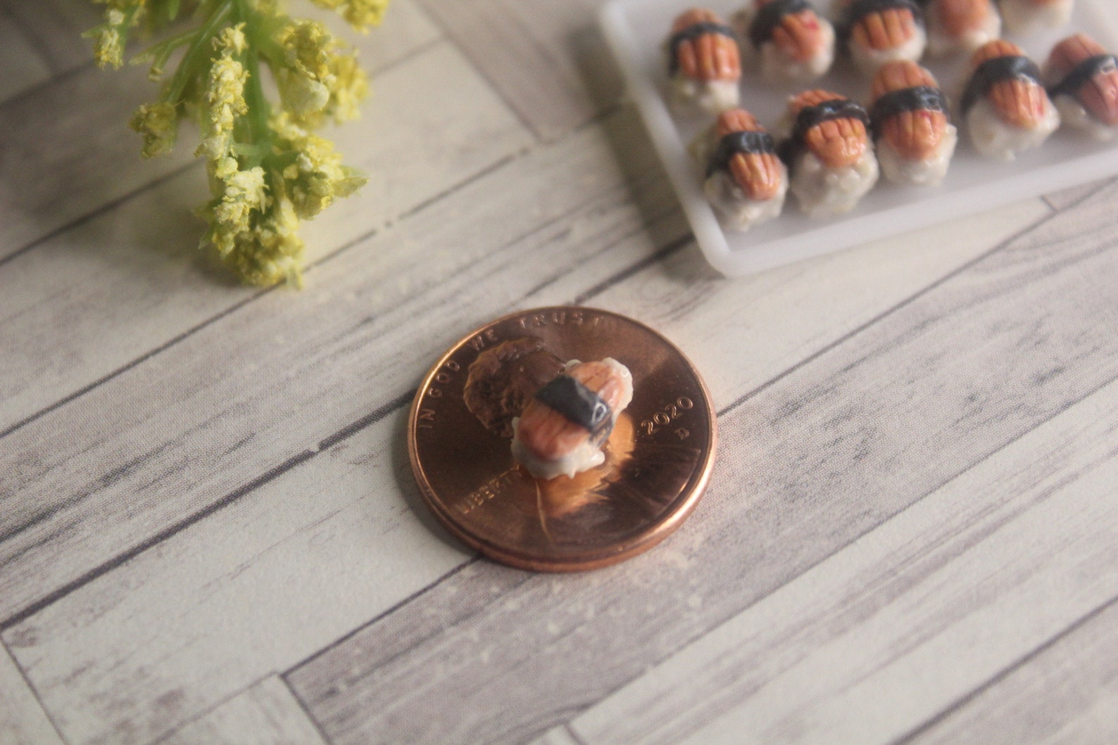 Miniature Polymer Clay 1:12 Scale Nigiri Sushi With Seaweed - Etsy