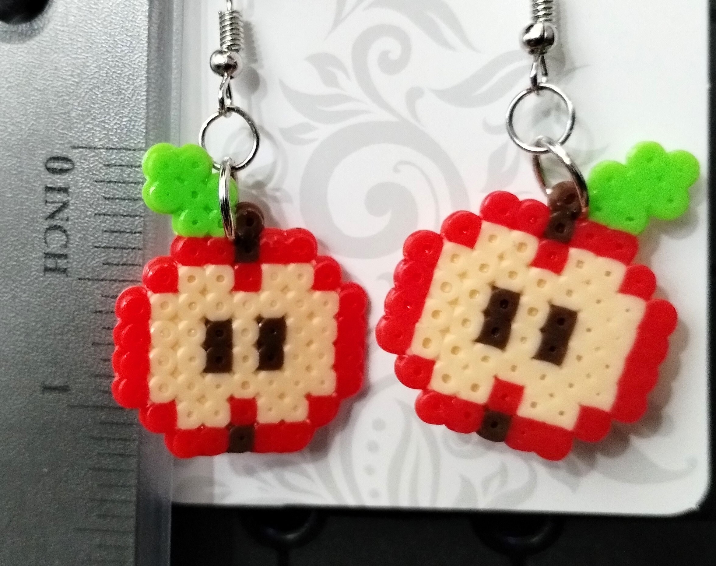 Juicy Apples / Perler Beads / Hama Beads / Fuse Beds . Hand Made # ...