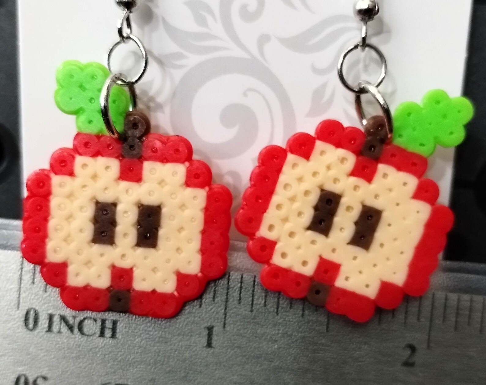 Juicy Apples / Perler Beads / Hama Beads / Fuse Beds . Hand Made # ...