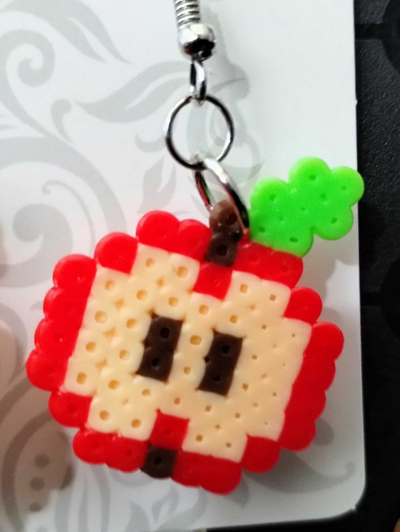 Juicy Apples / Perler Beads / Hama Beads / Fuse Beds . Hand Made # ...