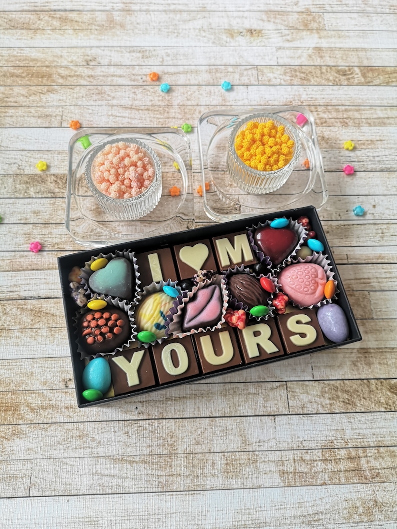 I'm Yours Chocolate Gift Box, Custom Text Chocolate Box, Valentines Day ...