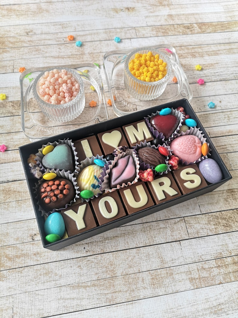 I'm Yours Chocolate Gift Box Custom Text Chocolate Box - Etsy