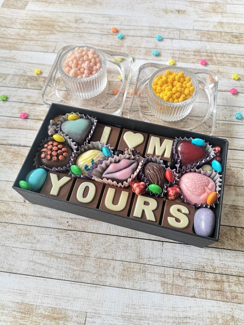 I'm Yours Chocolate Gift Box, Custom Text Chocolate Box, Valentines Day ...