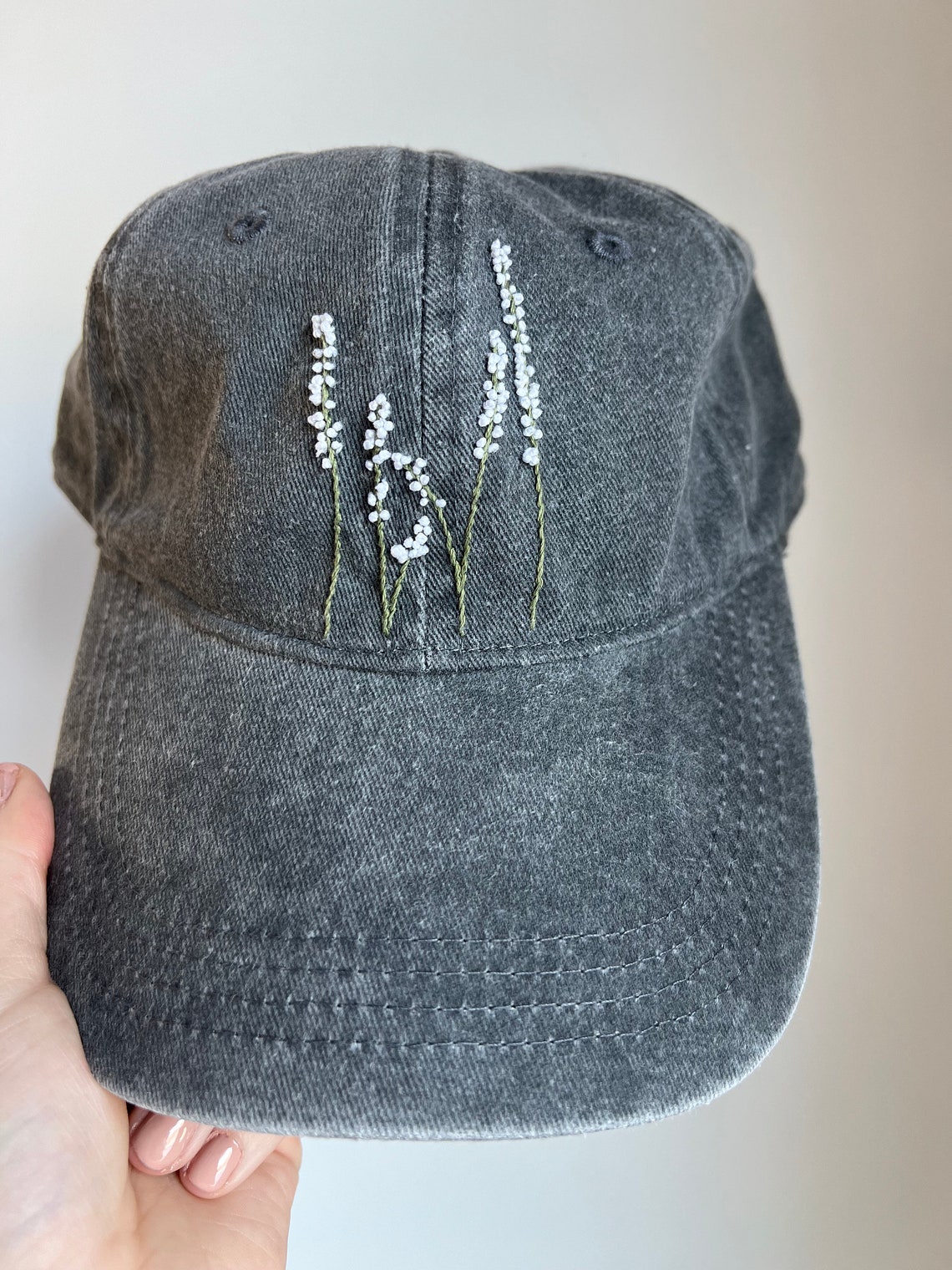White Wildflower Embroidered Hat - Etsy