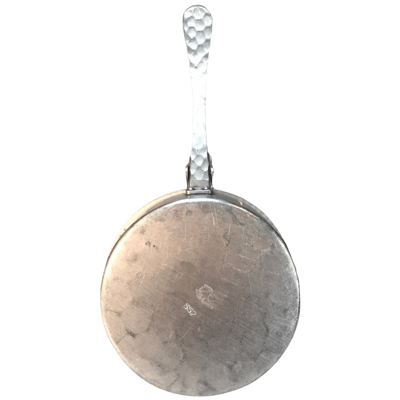 Vintage 50’s Everlast Hand-forged Hammered Aluminum Round Silent Butler ...
